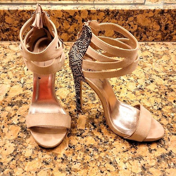 Shoes | Tan High Heels With Beautiful Design Size 7 | Poshmark